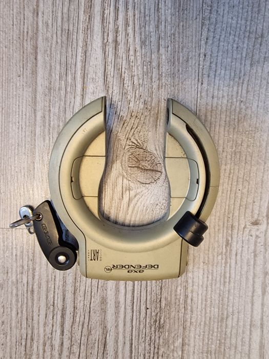 Zamknięcie rowerowe typu podkowa AXA Defender RL Świdwin • OLX.pl