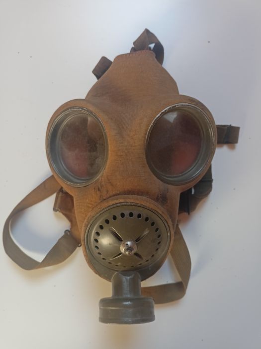 Maska przeciwgazowa VZ-35 Pilawa • OLX.pl