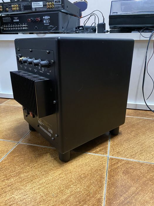 Subwoofer BK XLS200 Aldoar, Foz Do Douro E Nevogilde • OLX.pt