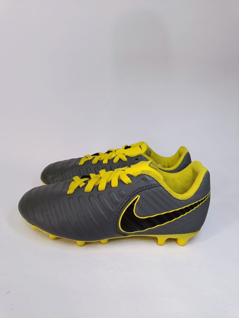 Дитячі футбольні бутси футзалки копки Найк Nike Tiempo Legend 7: 750 ...