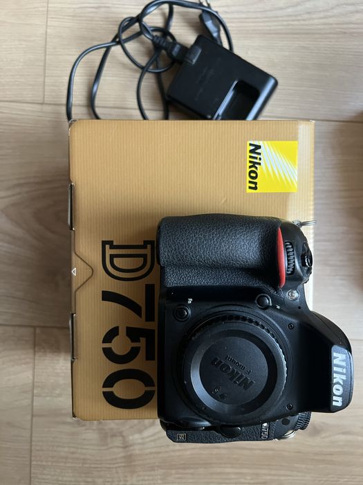 Lustrzanka Nikon D 750 Osiek • OLX.pl