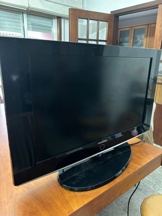 TV Samsung 32 polegadas 81cm modelo LE32S81B Águas Santas • OLX.pt