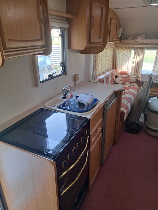 Przyczepa Kempingowa Avondale Rialto 550-4 Iskrzynia • OLX.pl