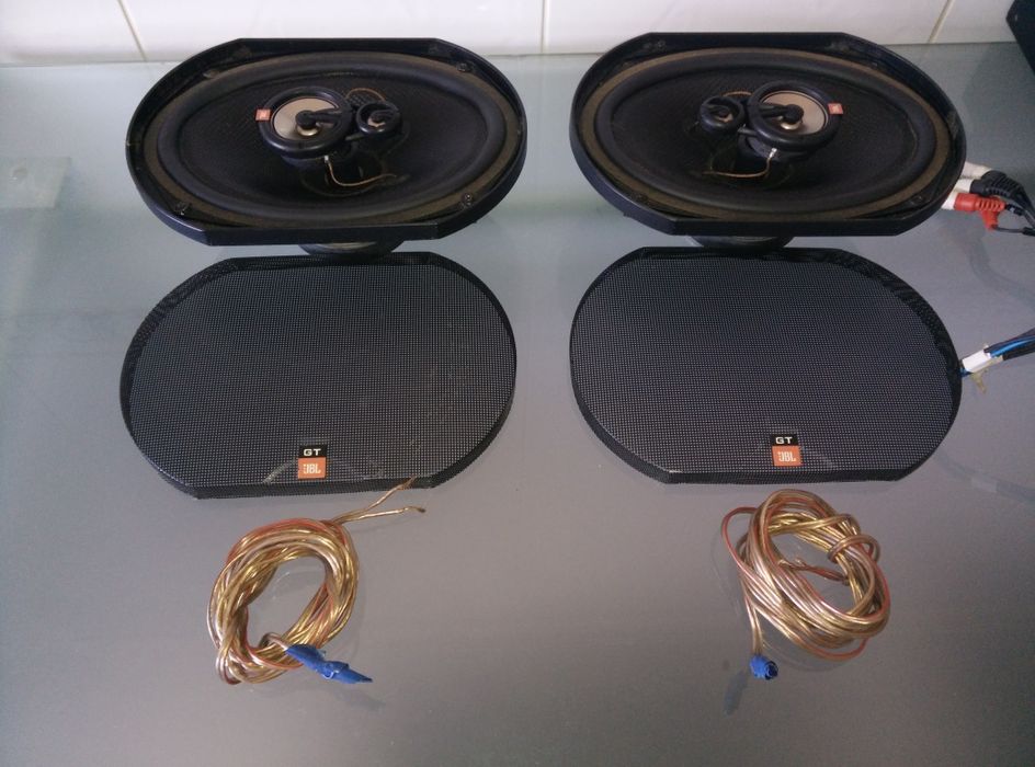 Blaupunkt auto-rádio e carregador de 10 CD's + colunas JBL 3 vias ...