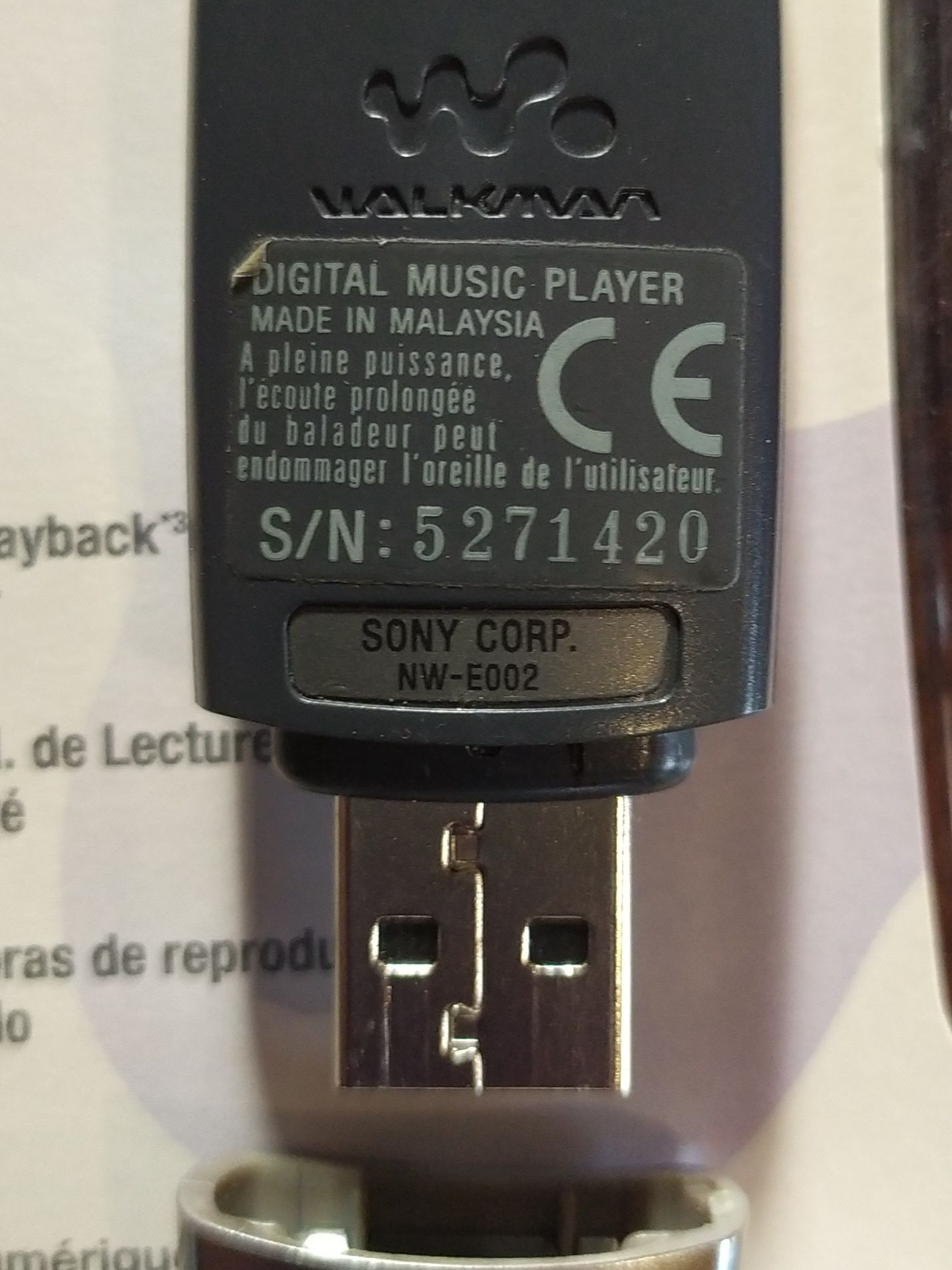 Цифровой музыкальный плеер Sony Walkman NW-E002.: 1 000 грн. - Mp3 ...