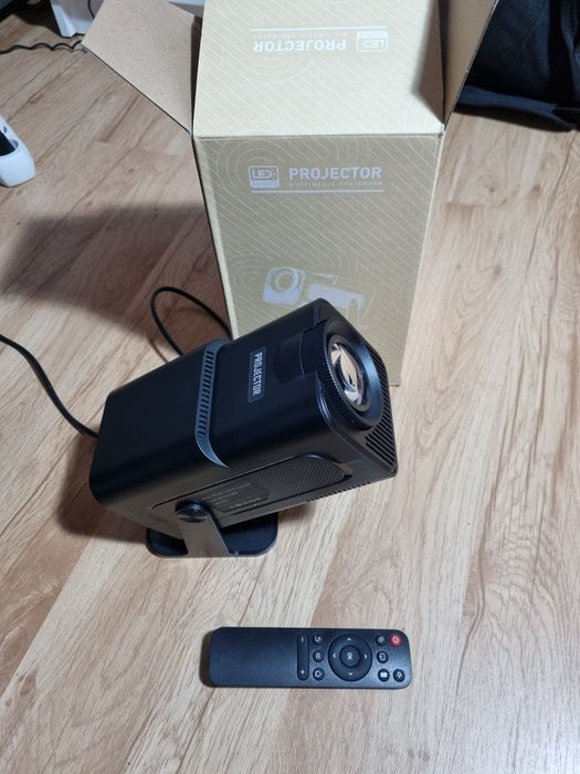 Projektor Magcubic hy320 Kraków Stare Miasto • OLX.pl