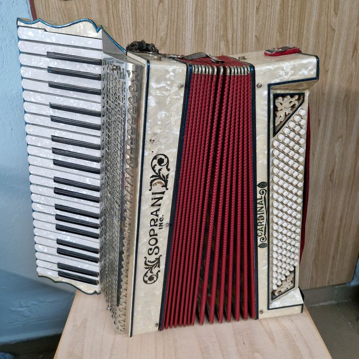 Akordeon Soprani Cardinal 120b Grądy • OLX.pl