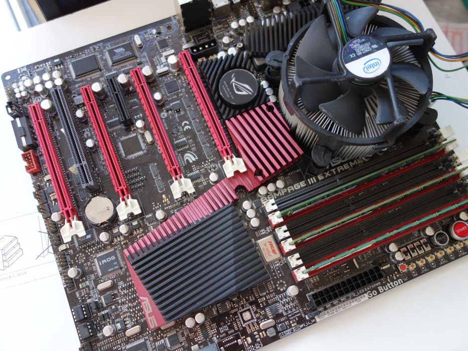 Komputer Asus Rampage III Extreme eATX + Core i7-920 + 12GB RAM + BOX ...