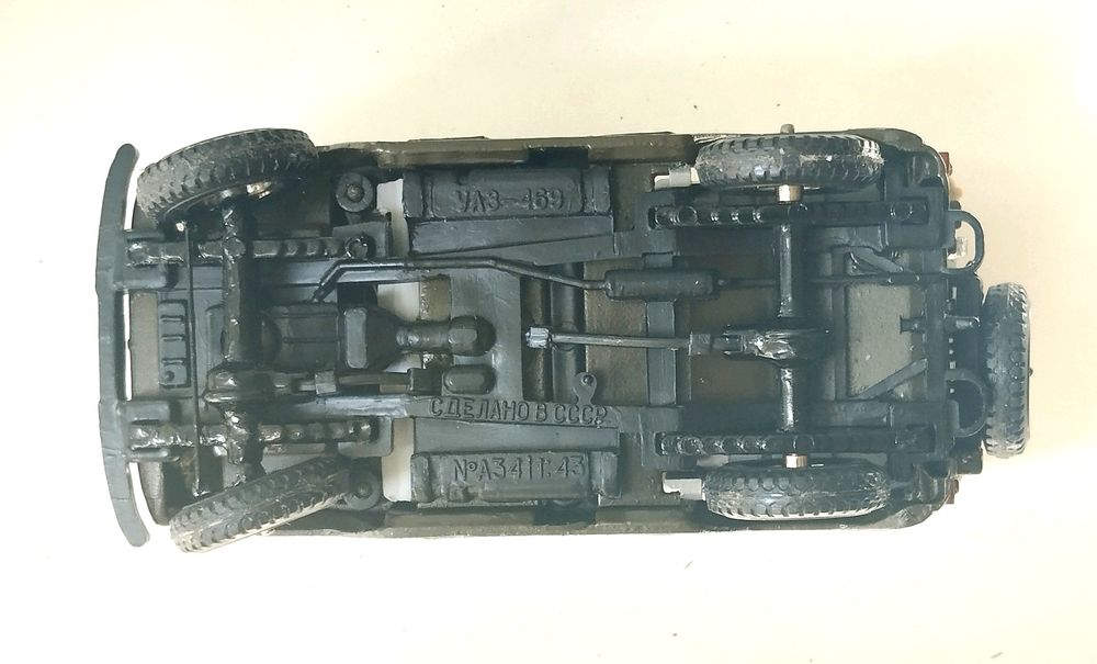 УАЗ-469 А34 1/43 Саратов: 3 000 грн. - Колекціонування Полтава на Olx