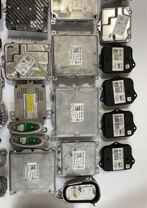 Блок модуль фари Audi Q5 Q7 Q3 A3 A4 A5 A6 VW matrix Led AFS Фары: 999 ...