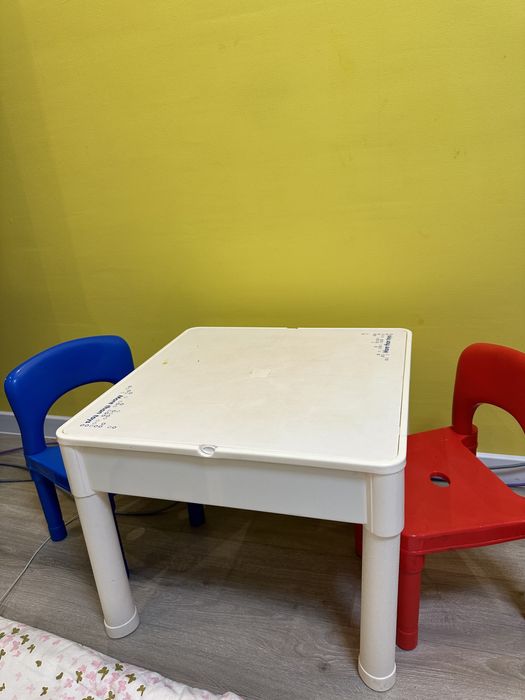 Столик для Лего Lego та два стільчика.: 1 400 грн. - Конструктори ...