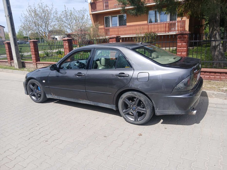 LEXUS iS 200-R6 2,0 Automat / Gaz / Klima Kraków Czyżyny • OLX.pl