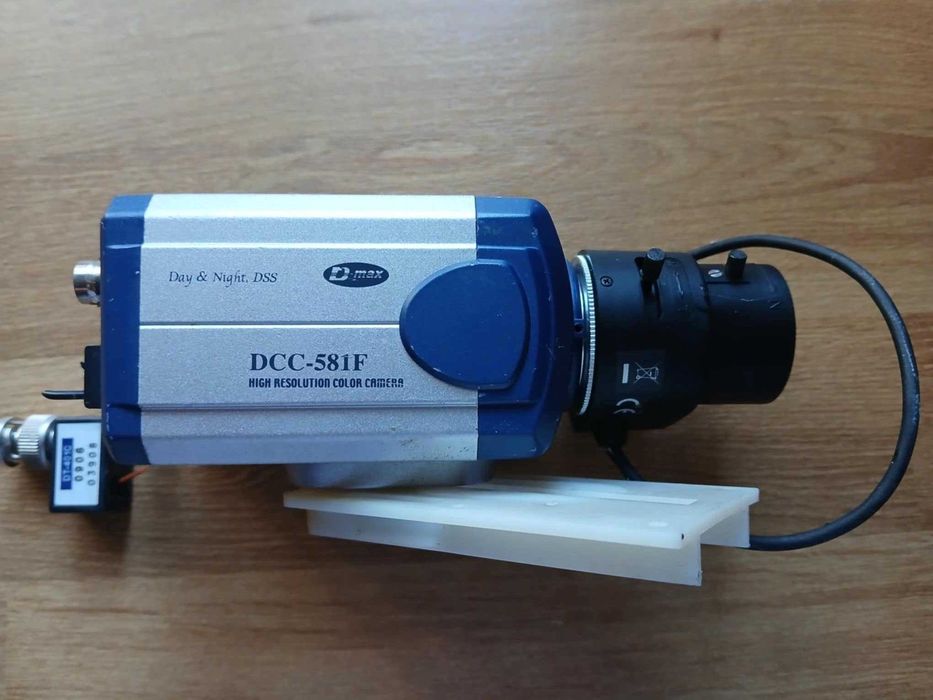 Kamera przemysłowa D-max DCC-581F Day & Night DSS Byczyna • OLX.pl