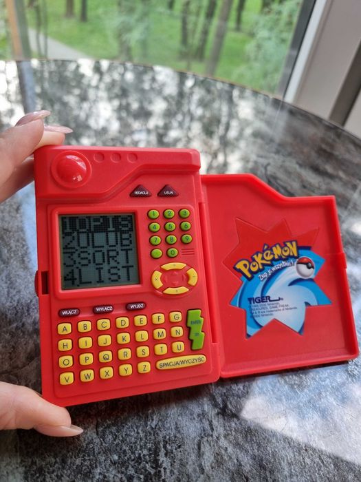 Oryginalny Pokedex z 1998 roku Pokemon Tiger Electronics Nintendo ...