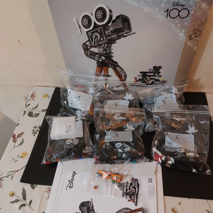 2 zestawy Lego Disney - 43230 Kamera oraz 43226 Duety Disneya Nowy Sącz ...