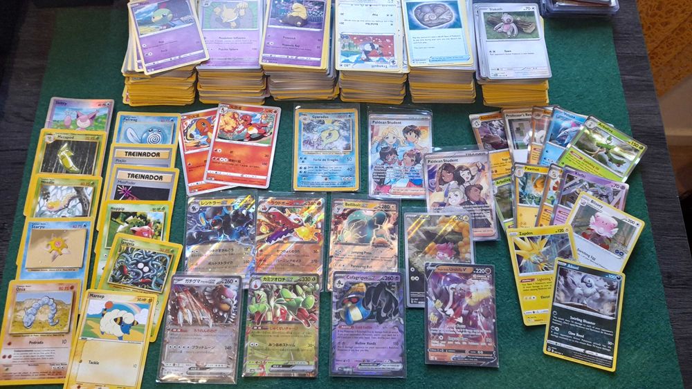 +600 cartas Pokemon. Turcifal • OLX.pt
