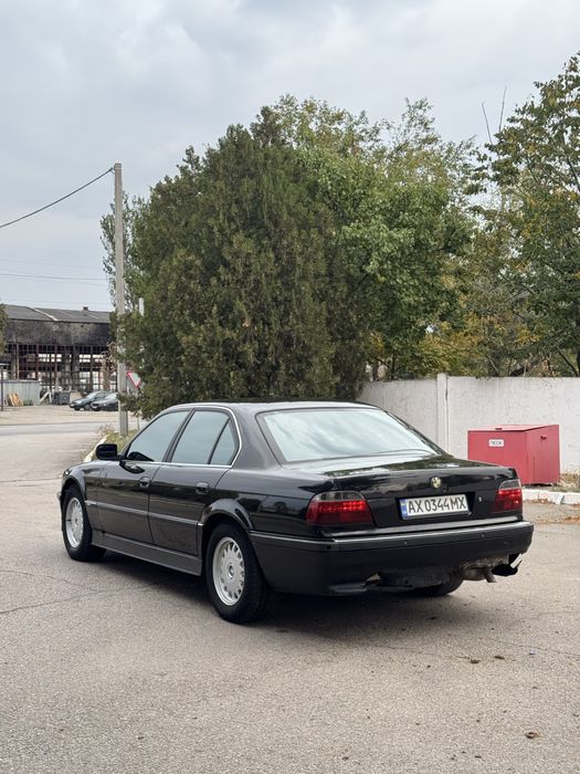 Продам Bmw E38 3.5: 3 300 $ - BMW Дніпро на Olx