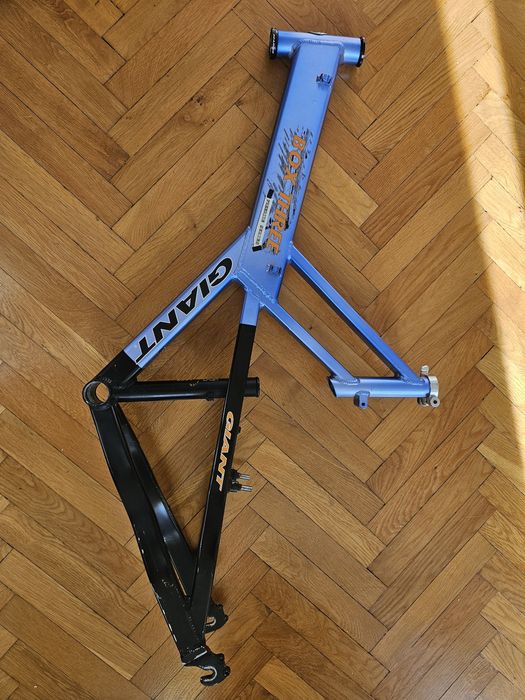 Rama Giant + stery Warszawa Mokotów • OLX.pl