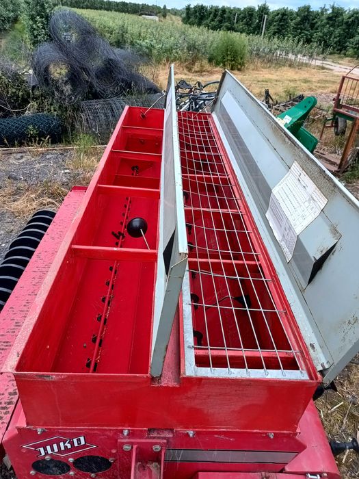 Siewnik Zbożowy dwu komorowy Juko 2.5m (Tume, Junkkari) Niemirowice ...