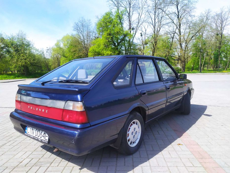 Polonez Caro Plus bogate wyposażenie, klima, mały przebieg Pakość • OLX.pl
