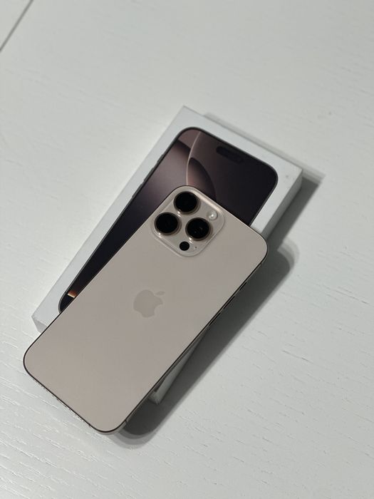 IPhone 16 Pro Max Desert Titanium 256gb eSim 105 циклів як новий!: 44 ...