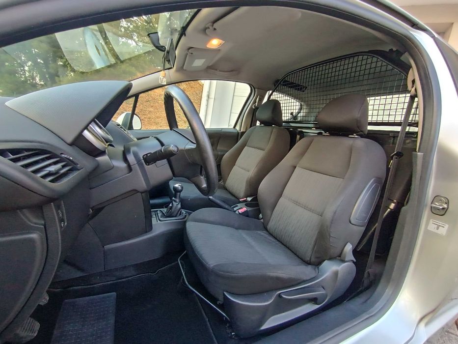 PEUGEOT 207 VAN 1.4 HDI 75cv de 2009 apenas 190 mil klm Cedofeita ...