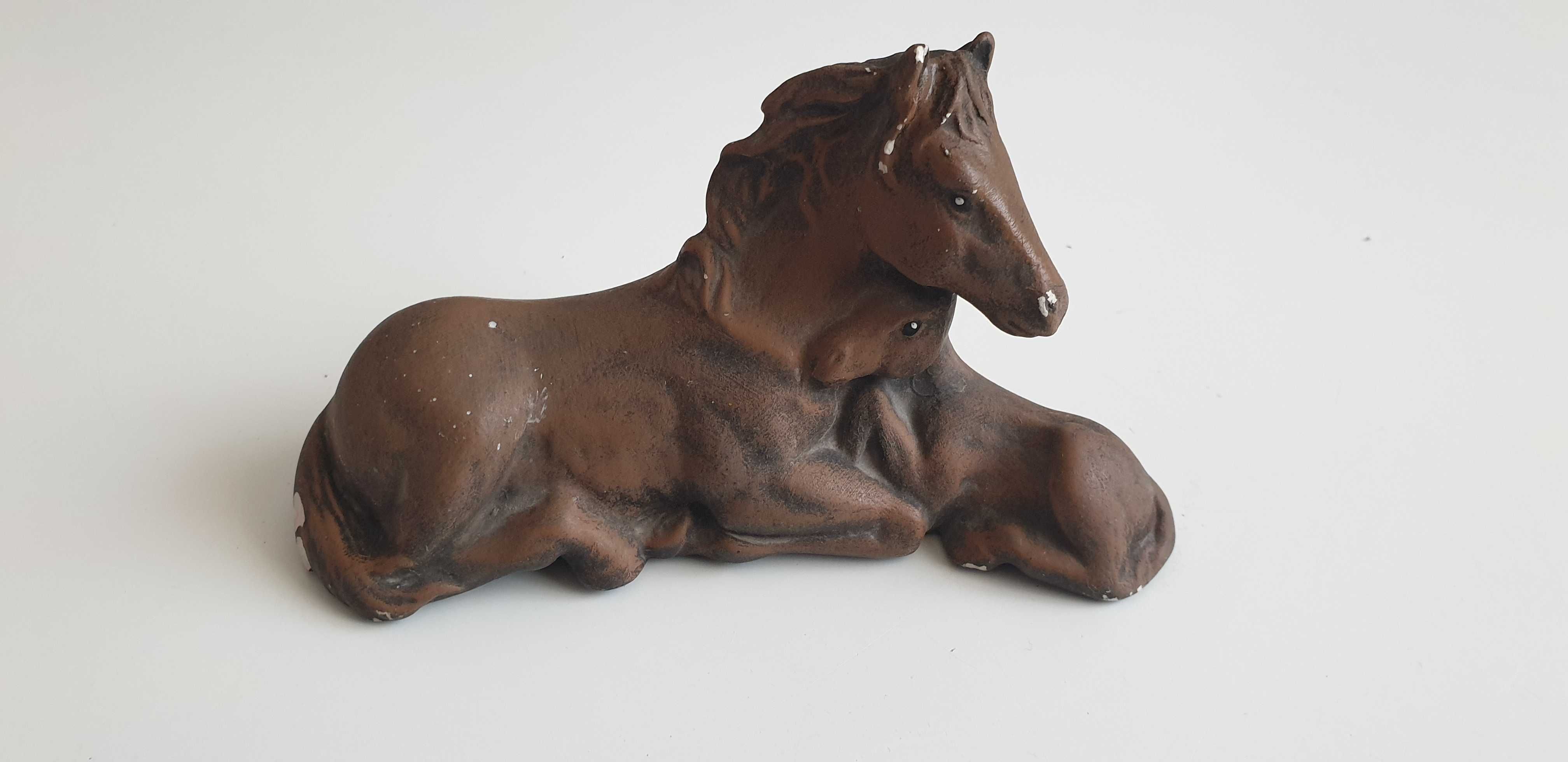 Starocie z Gdyni - Konie - figurka z PRL Wejherowo • OLX.pl Starocie z Gdyni - Konie - figurka z PRL Wejherowo • OLX.pl