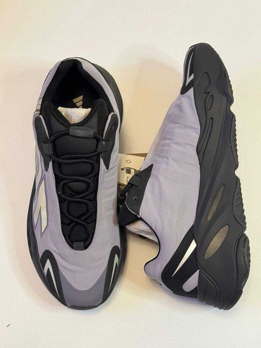 Оригінальні Adidas YZY, YEEZY BOOST 700 44р MNVN Geode, US10. Нові: 6 ...