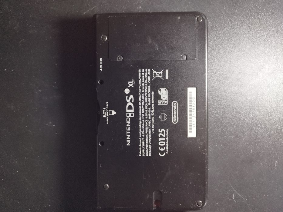 Nintendo DSi XL - Super Mario Edition Alvalade • OLX Portugal