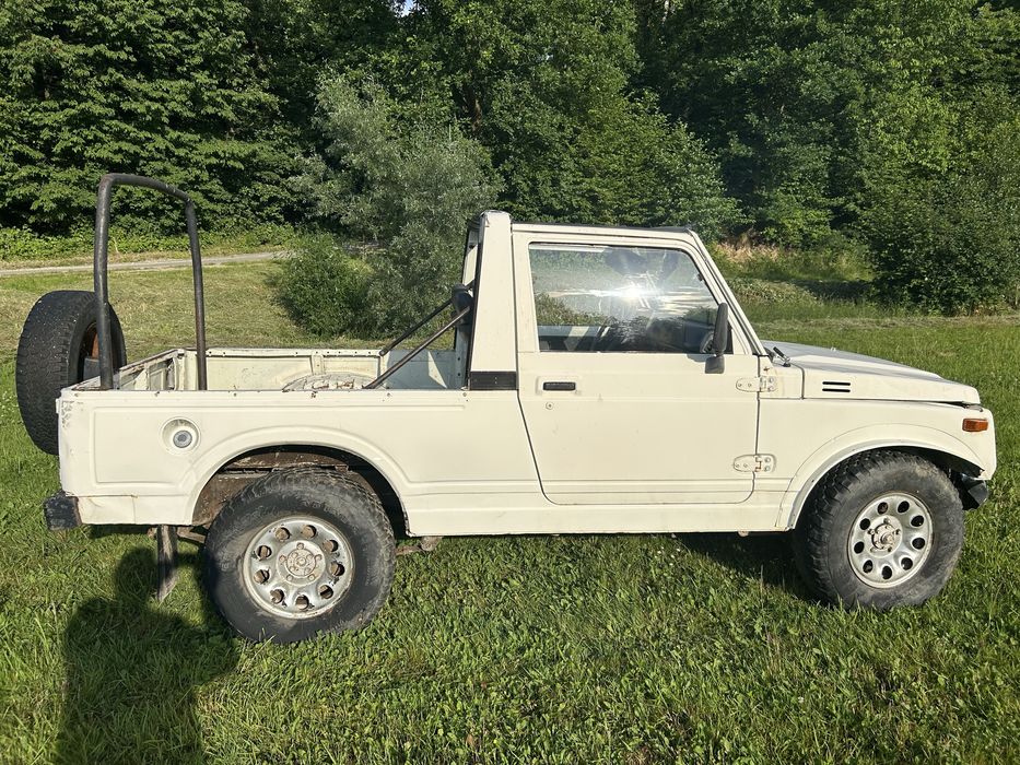 Suzuki Samurai 1986 wersja long Zakliczyn • OLX.pl