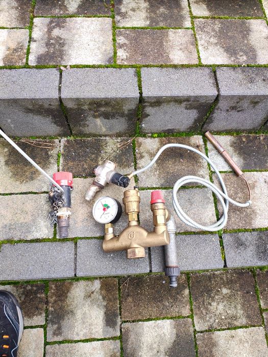 Grupa bezpieczeństwa i Kocił Atmos DC 32S Sowieński Młyn • OLX.pl