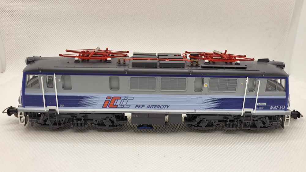Lokomotywa EU07 - 343 Piko 96378-2 H0 analogowa. Wydanie z 2019 roku ...