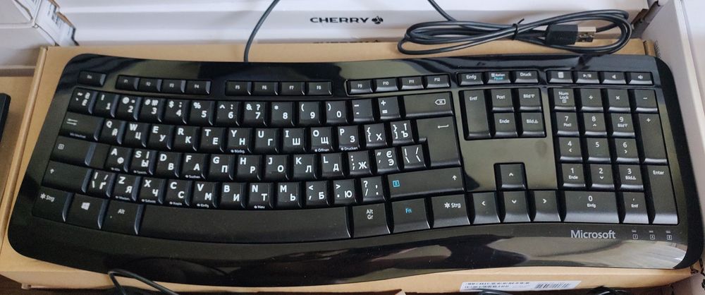 Клавіатури НОВІ безшумні CHERRY KC 1000 USB UA чорні/білі: 99 грн. - Периферійні пристрої Луцьк ...