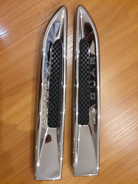 Решетка радиатора Jaguar F-PACE XF XE пластик кронштейн C2Z13199: 3 350 ...