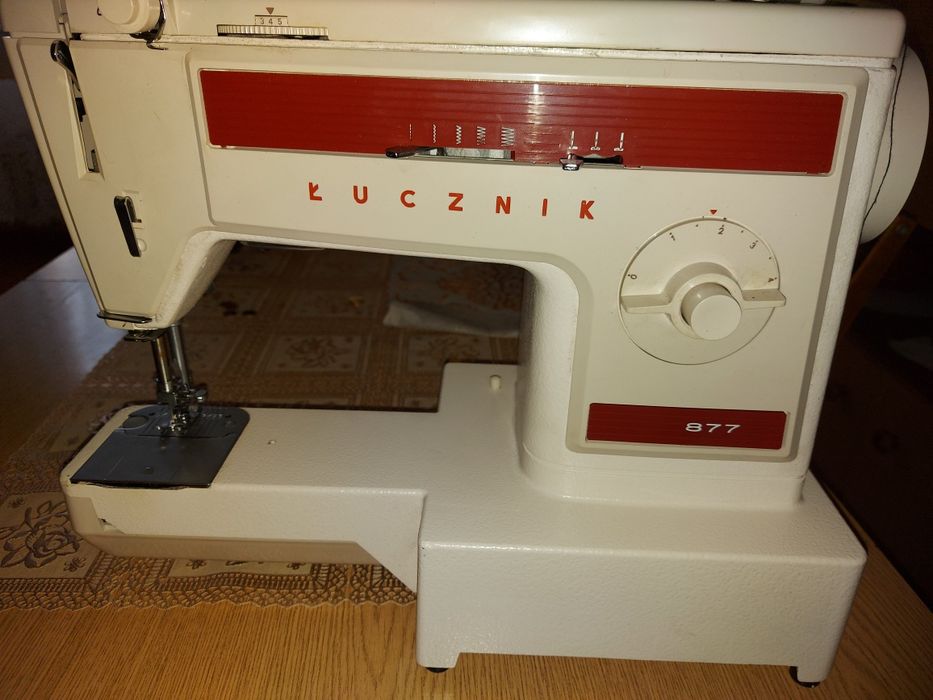 Maszyna do szycia Łucznik 877 Radom • OLX.pl