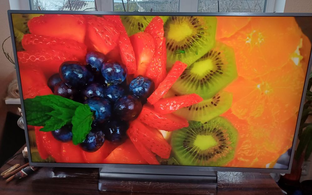 Philips 49PUS8303 Ambilight 4K Ultra HD LEDAndroid TV телевізор Філіпс ...