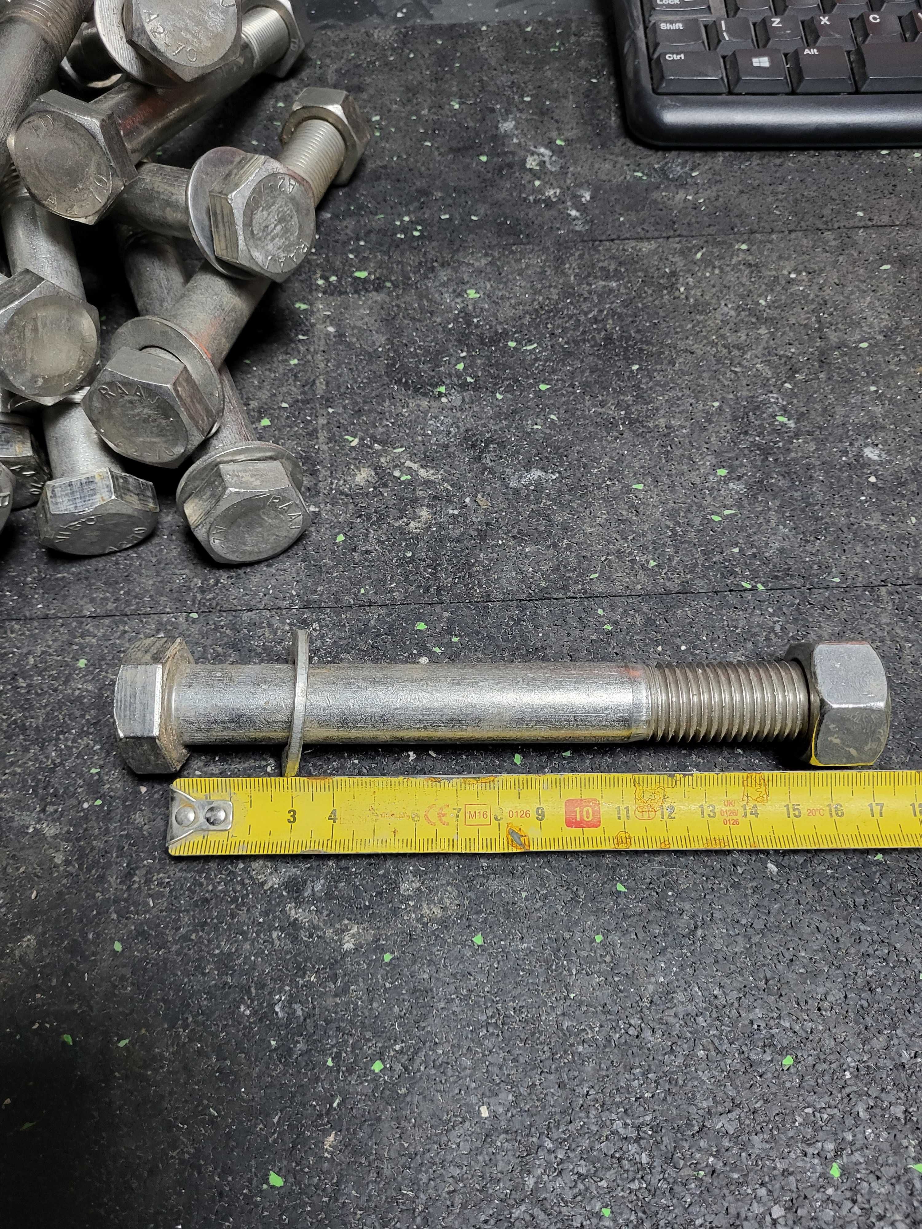 Śruba M20 nierdzewna, kwasówka Kluki • OLX.pl
