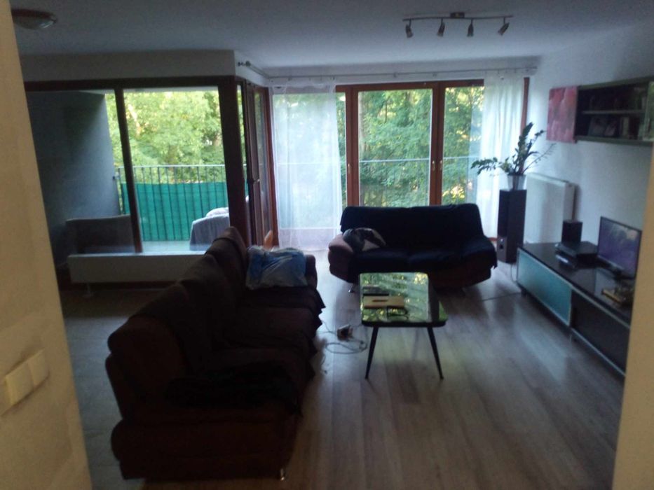 Pokój duży wynajmę z opłatami 1400 zł Zielona Góra • OLX.pl