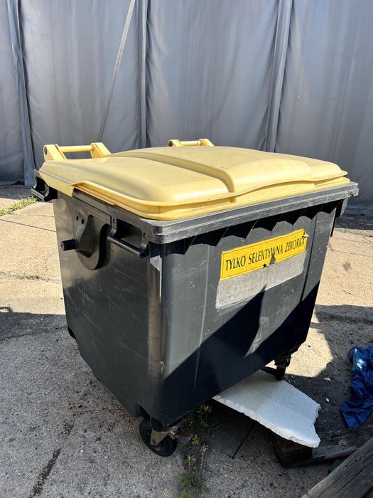 Sprzedam pojemnik na śmieci 1000l / 1m3 Łódź Górna • OLX.pl