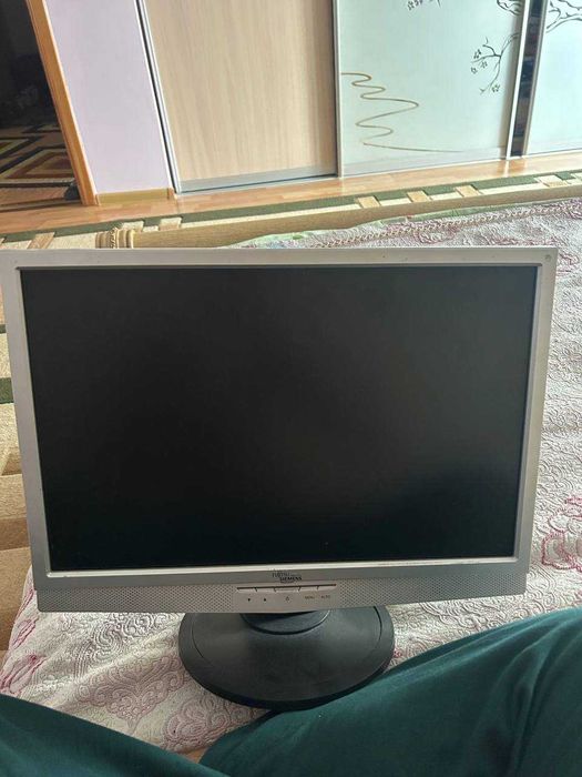 Монітор Fujitsu Siemens w9za: 800 грн. - Монітори Тернопіль на Olx