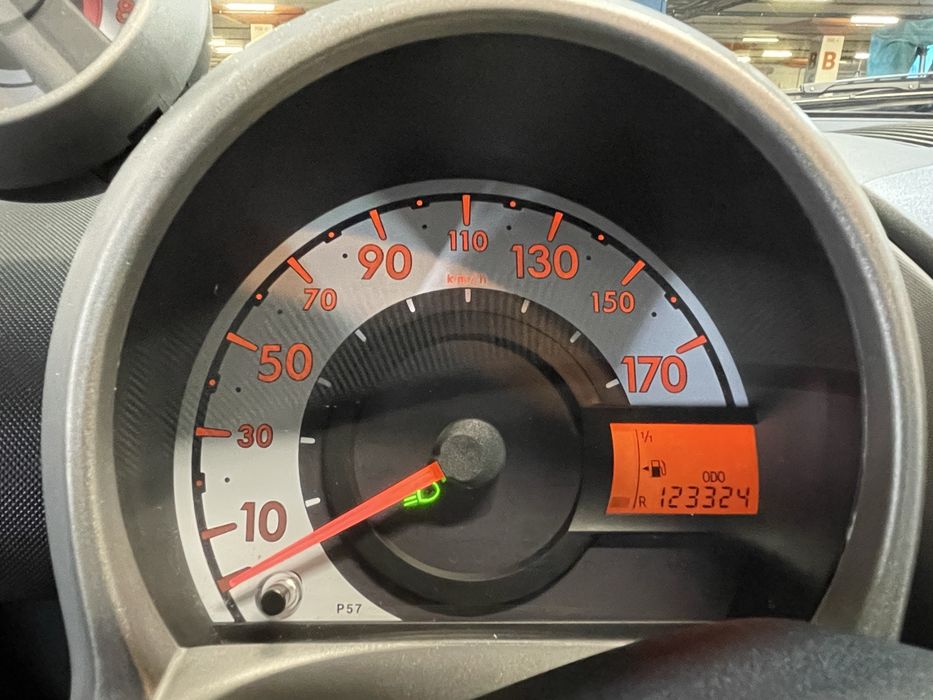 Peugeot 107 Motor Toyota 1.0 – Nacional com poucos kms – IUC 19 ...