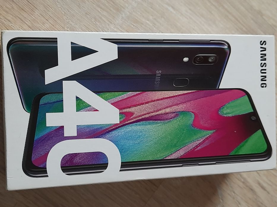 Smartfon Samsung Galaxy A40 4 GB / 64 GB 4G (LTE) niebieski Łódź Widzew • OLX.pl