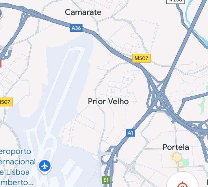 Prior velho / moradia pelo preço de um apartamento: Parque das Nações ...