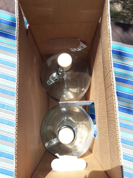 Скляний бутель, Банка 5 літрів з ручкою: 190 грн. - Посуд / кухонне ...